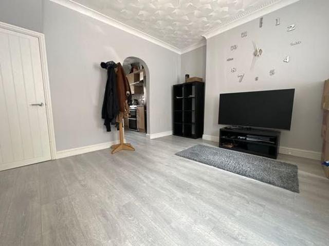 3 bedroom terraced house to rent