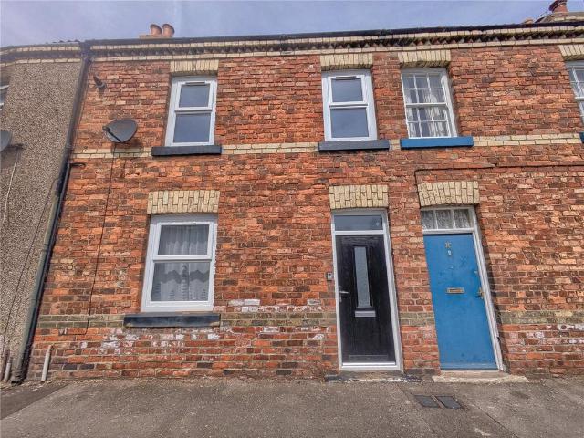 3 bedroom terraced house to rent