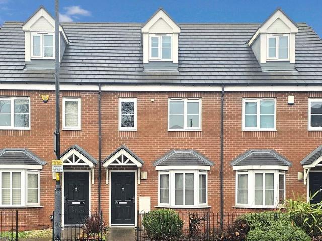 3 bedroom terraced house to rent