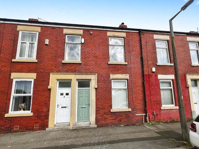 3 bedroom terraced house to rent