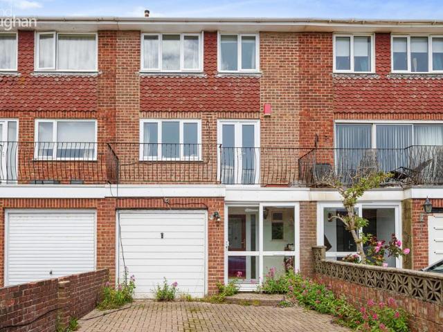 3 bedroom terraced house to rent
