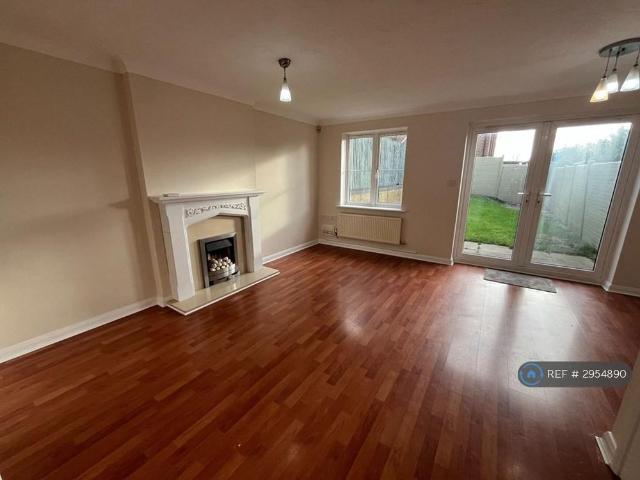 3 bedroom terraced house to rent
