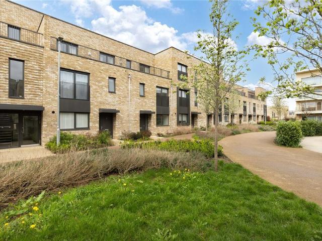 3 bedroom terraced house to rent