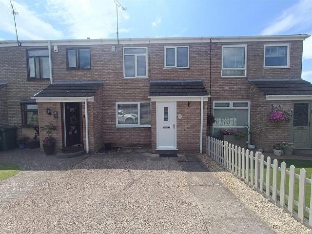 3 bedroom terraced house to rent