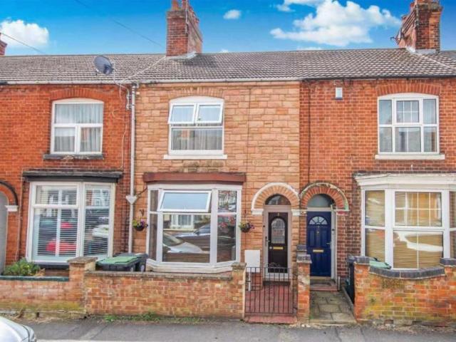 3 bedroom terraced house to rent