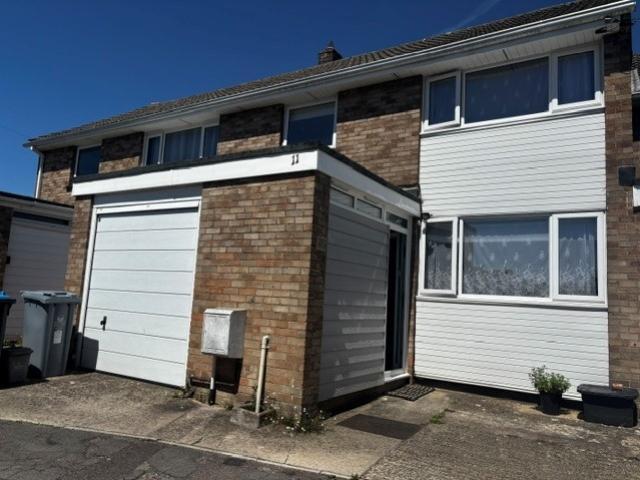 3 bedroom terraced house to rent
