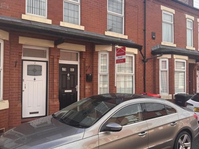 3 bedroom terraced house to rent