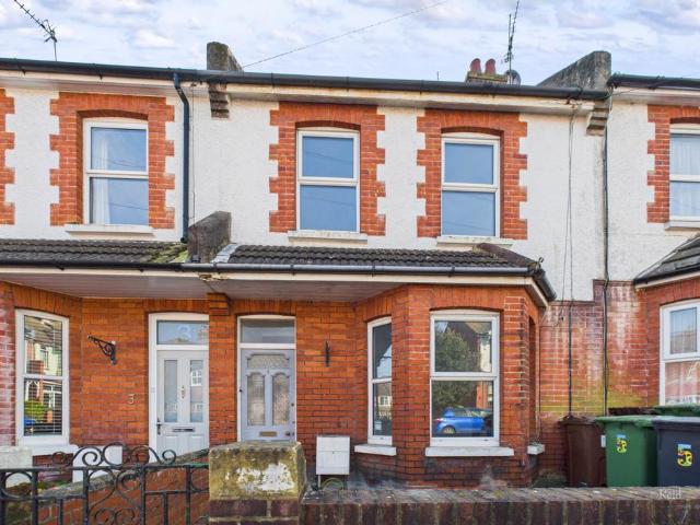 3 bedroom terraced house to rent