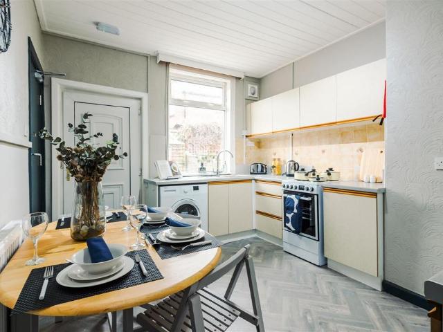 3 bedroom terraced house to rent