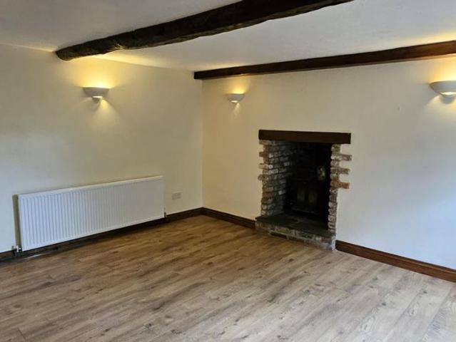 3 bedroom terraced house to rent