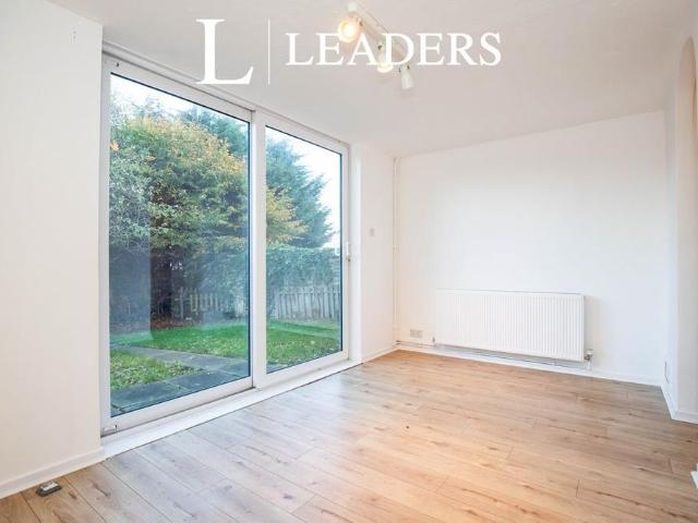 3 bedroom terraced house to rent