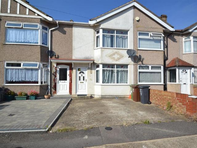 3 bedroom terraced house to rent