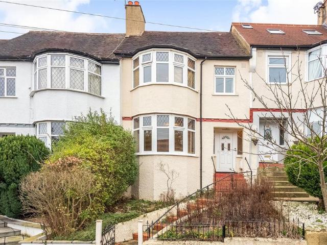 3 bedroom terraced house to rent