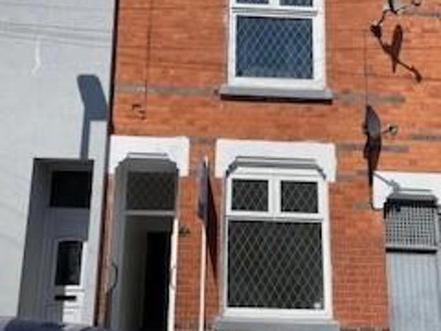 3 bedroom terraced house to rent