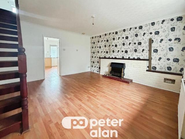 3 bedroom terraced house to rent