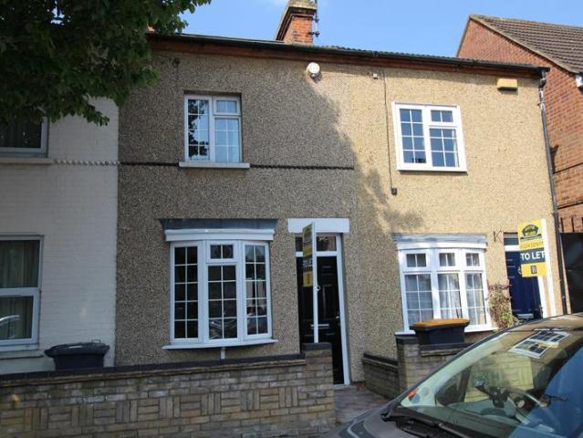 3 bedroom terraced house to rent