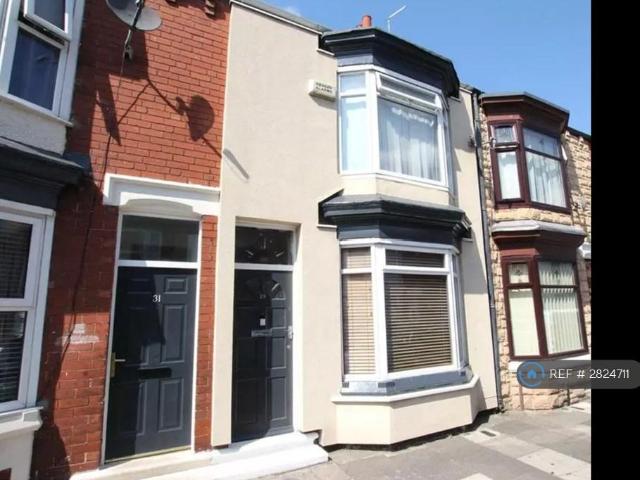 3 bedroom terraced house to rent