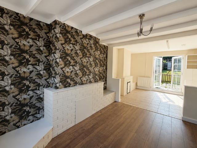 3 bedroom terraced house to rent