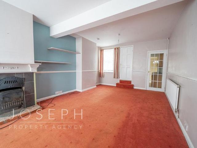 3 bedroom terraced house to rent
