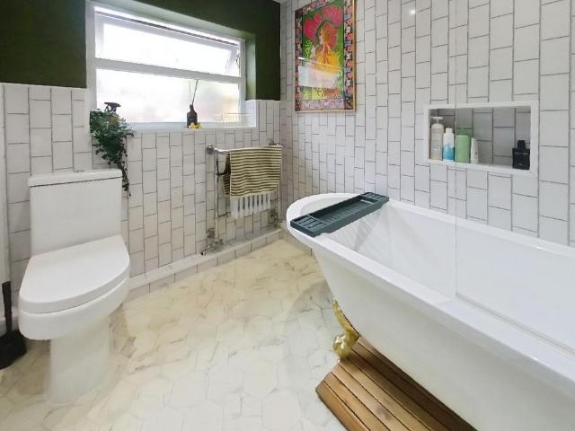 3 bedroom terraced house to rent