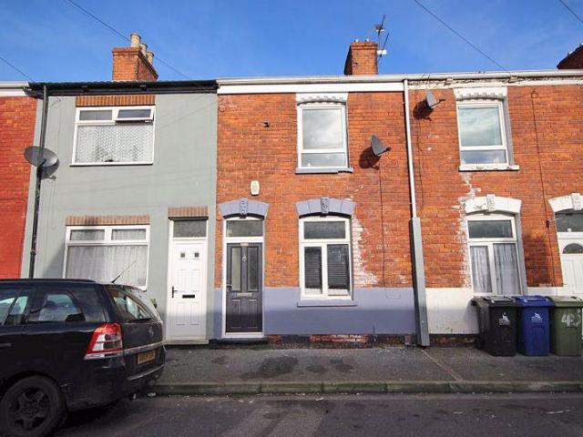 3 bedroom terraced house to rent