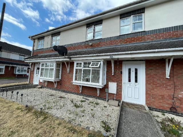3 Bedroom Terraced House To Rent