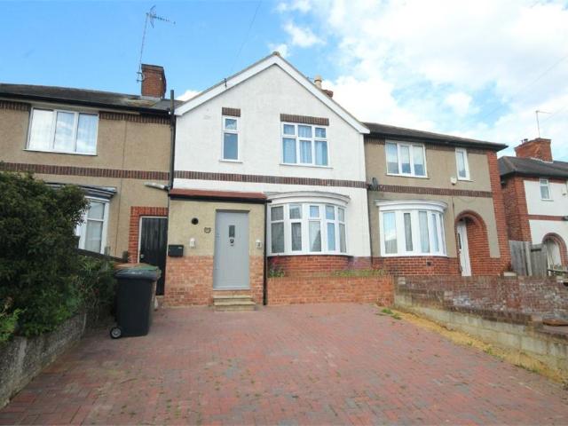 3 bedroom terraced house to rent