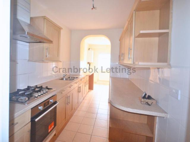 3 bedroom terraced house to rent