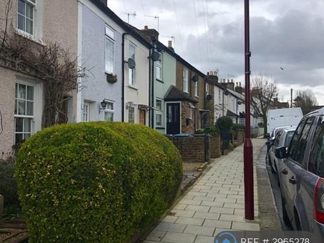3 bedroom terraced house to rent