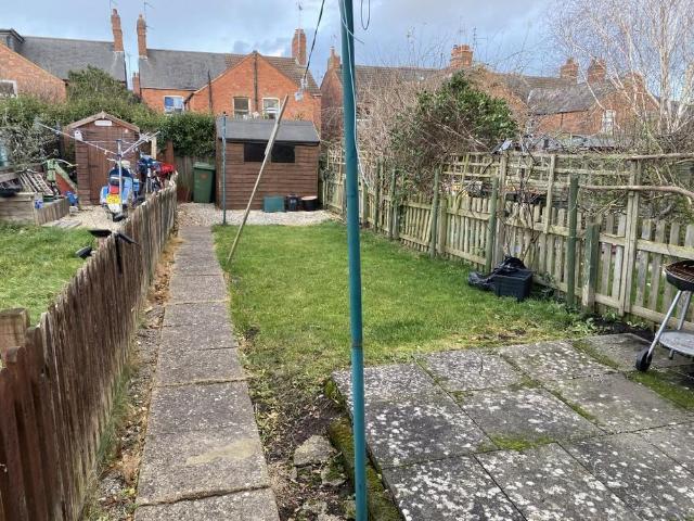 3 bedroom terraced house to rent