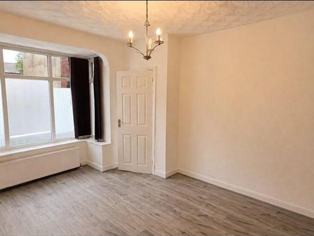 3 bedroom terraced house to rent