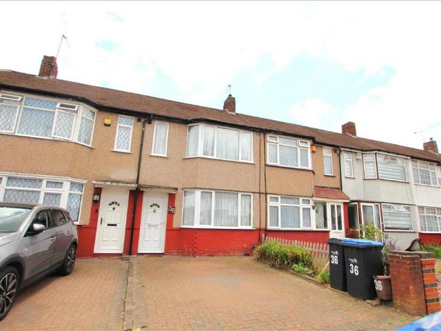3 bedroom terraced house to rent