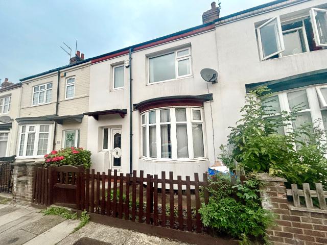 3 bedroom terraced house to rent