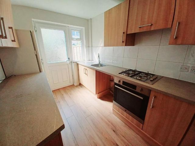 3 bedroom terraced house to rent