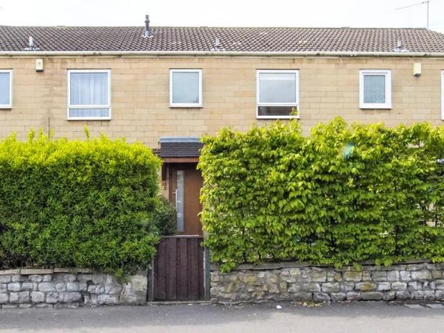 3 bedroom terraced house to rent