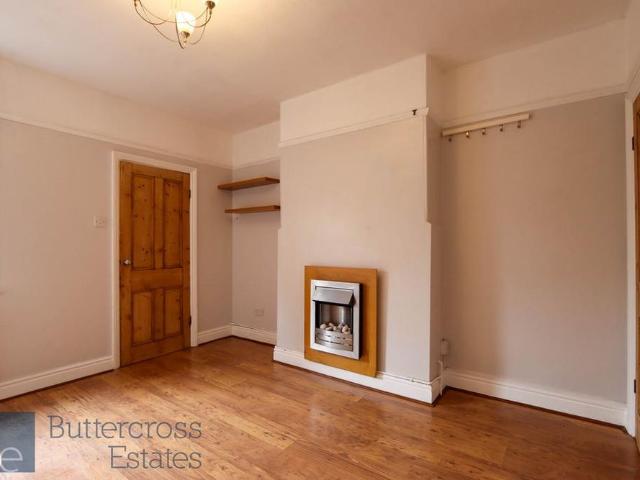 3 bedroom terraced house to rent