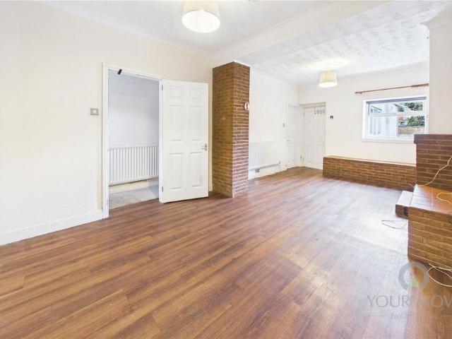 3 bedroom terraced house to rent