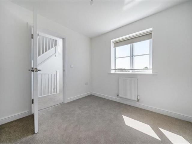 3 bedroom terraced house to rent