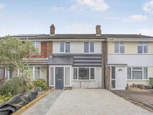 3 bedroom terraced house to rent