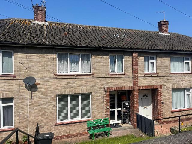3 bedroom terraced house to rent