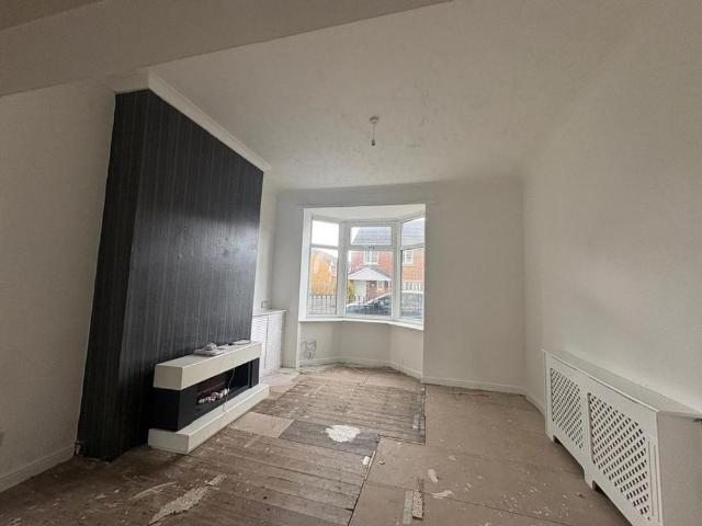3 bedroom terraced house to rent