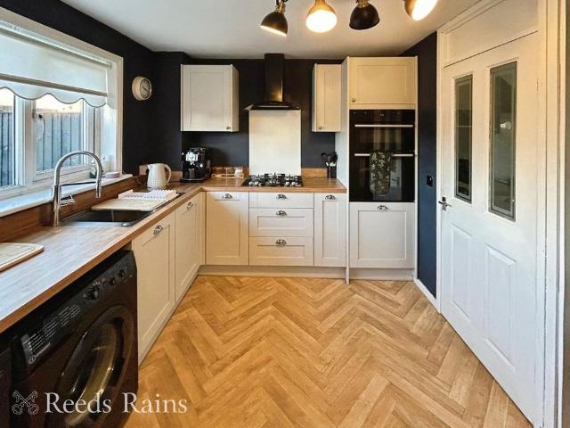 3 bedroom terraced house to rent