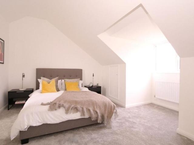 3 bedroom terraced house to rent
