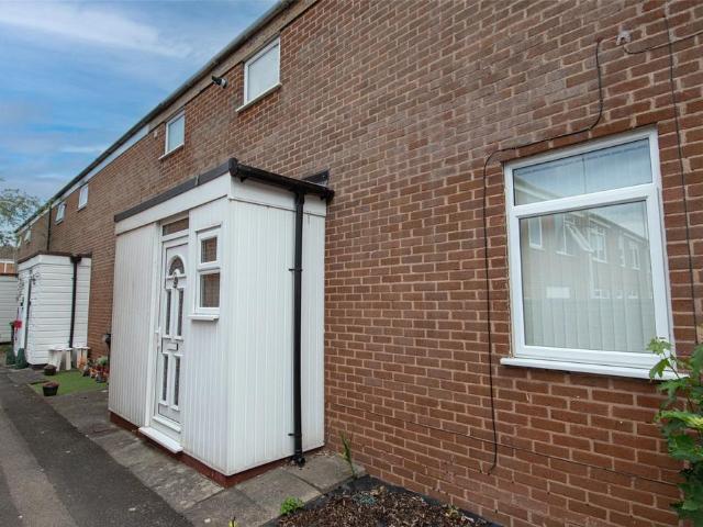 3 bedroom terraced house to rent