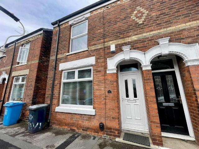 3 bedroom terraced house to rent