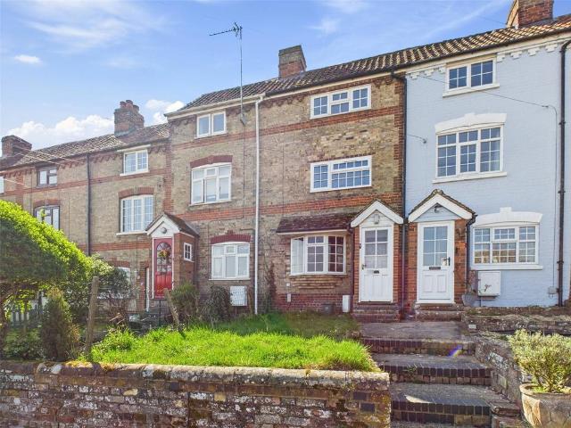3 bedroom terraced house to rent