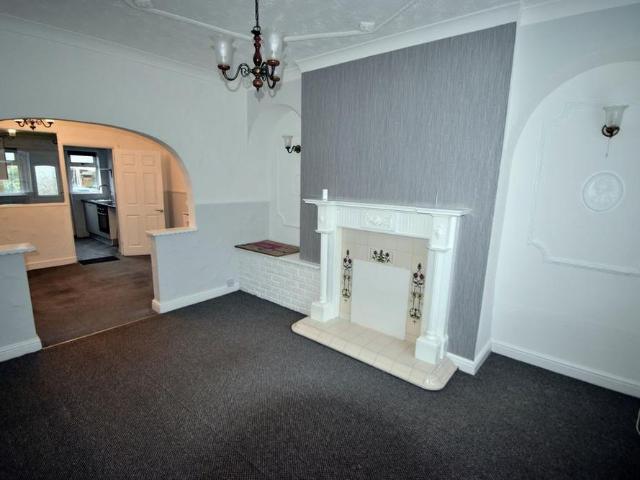 3 bedroom terraced house to rent