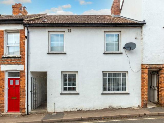 3 bedroom terraced house to rent
