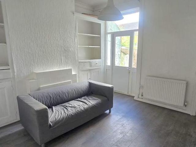 3 bedroom terraced house to rent