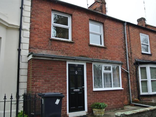 3 bedroom terraced house to rent